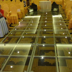 Swimming Pool Wedding Stage Glass Transparent Aluminum Stage with Pink ...